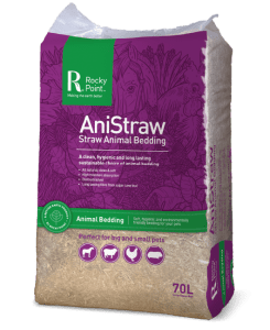 Winter cosiness for pets and livestock with AniStraw